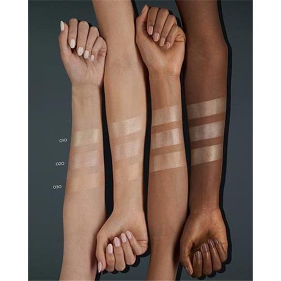 Makeup | Silky Soft Texture For A Subtle Glow Highlighter | Poshmark